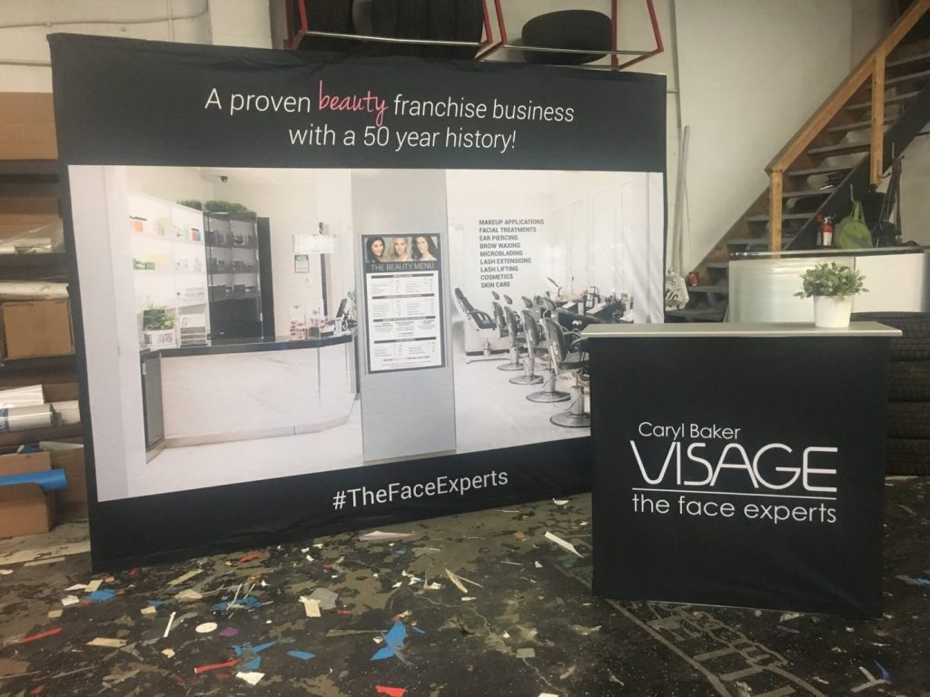 Projecting Signs - MYC Graphics